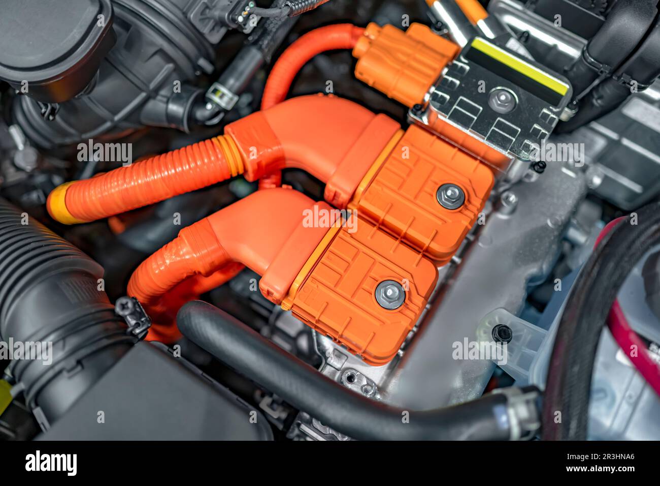 Distribution block of an electric car with connected sensors and a ...
