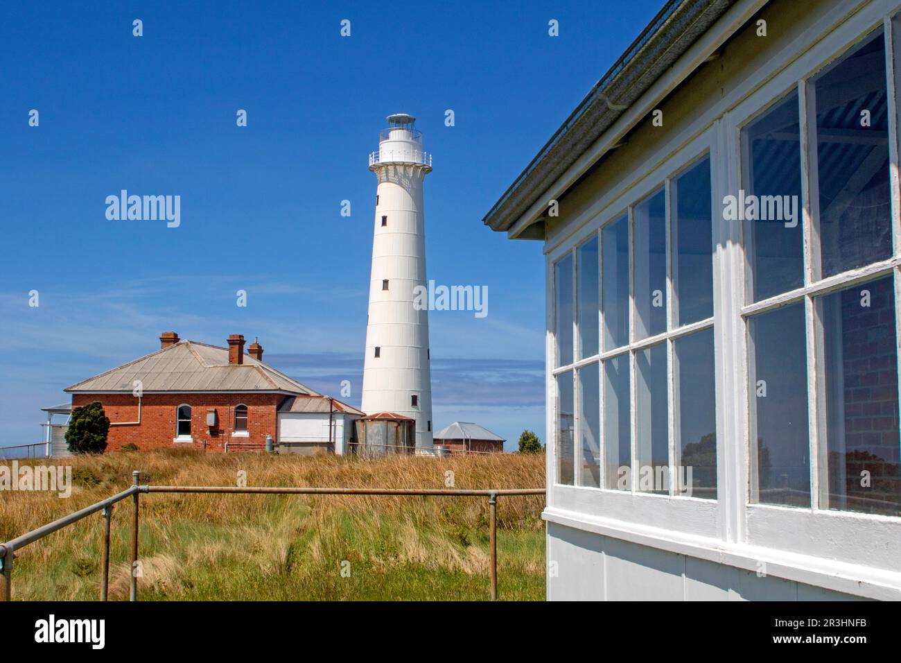 Tasman Island Lighthouse and lighthouse keeper cottage Stock Photo - Alamy