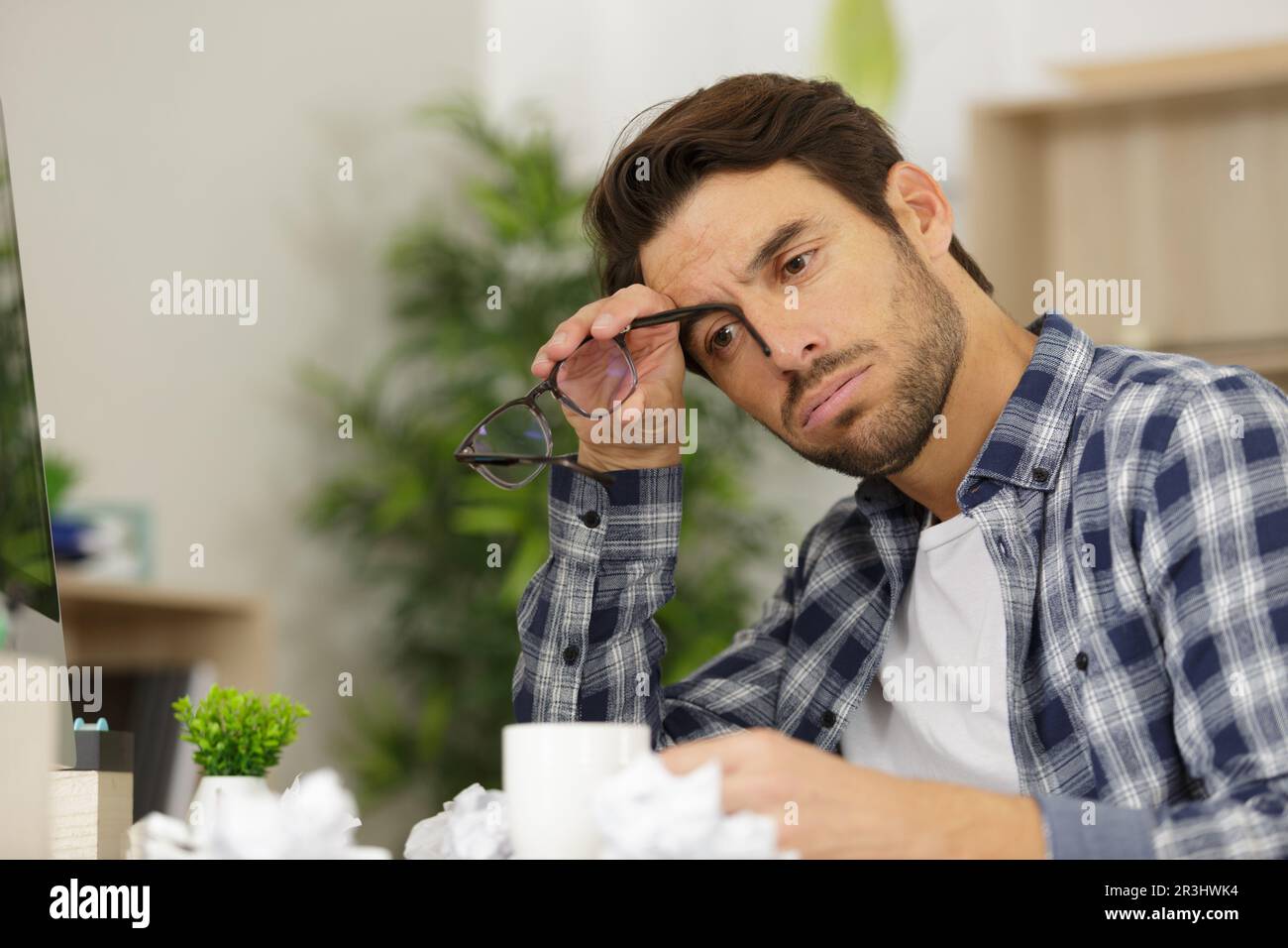 Struggling student hi-res stock photography and images - Alamy