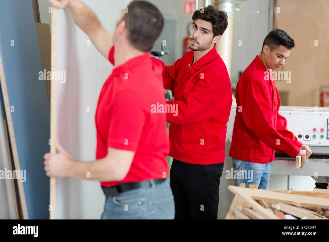 Chipboard sheet hi-res stock photography and images - Alamy