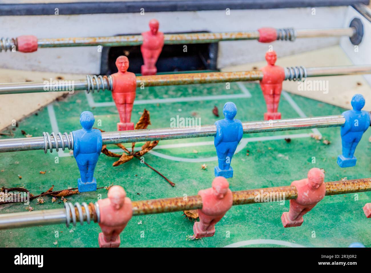 Foosball match white red figures hi-res stock photography and images ...