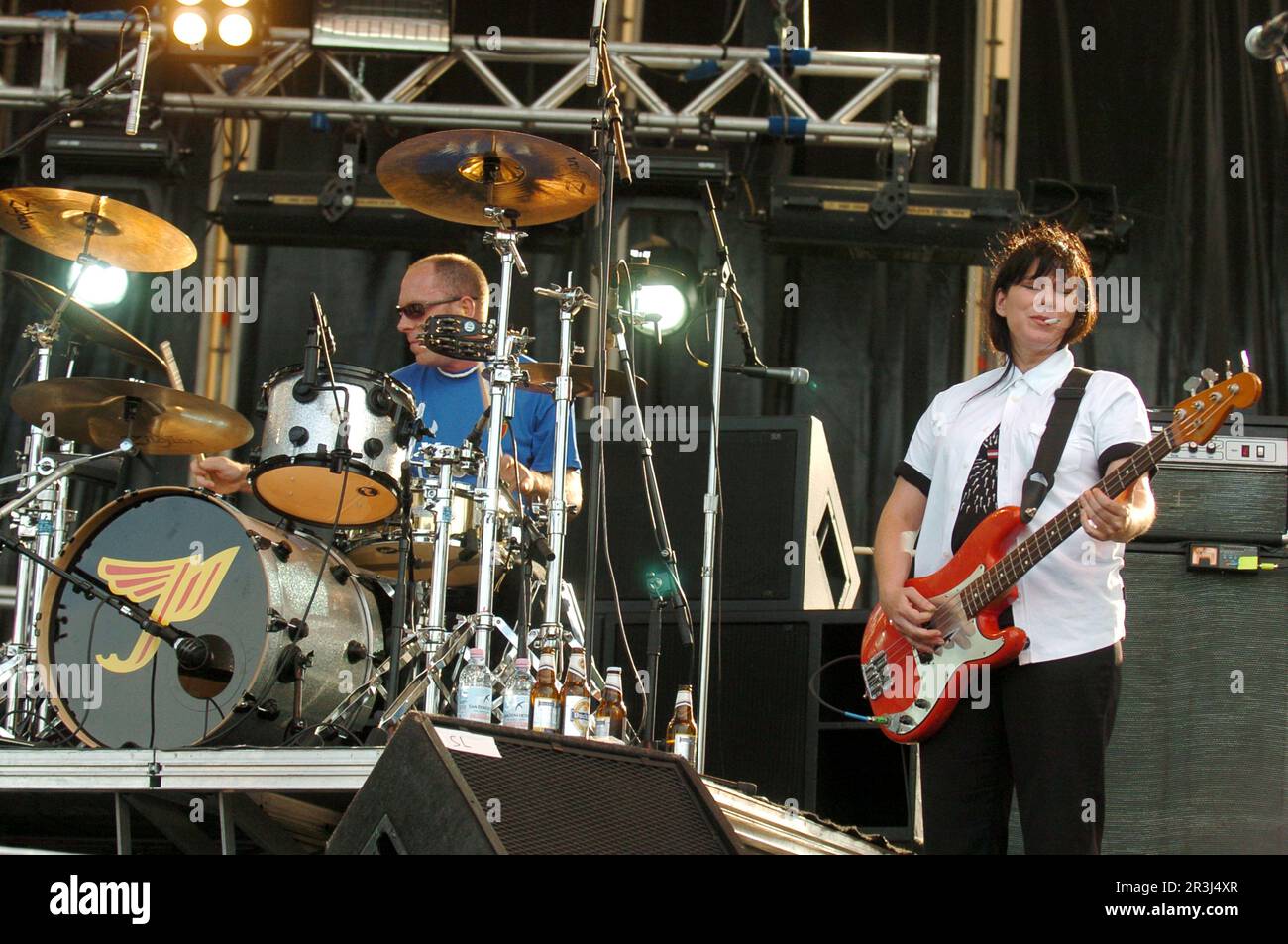 Imola Italy 2004-06-20 : Kim Shattuck bassist and the drummer David ...