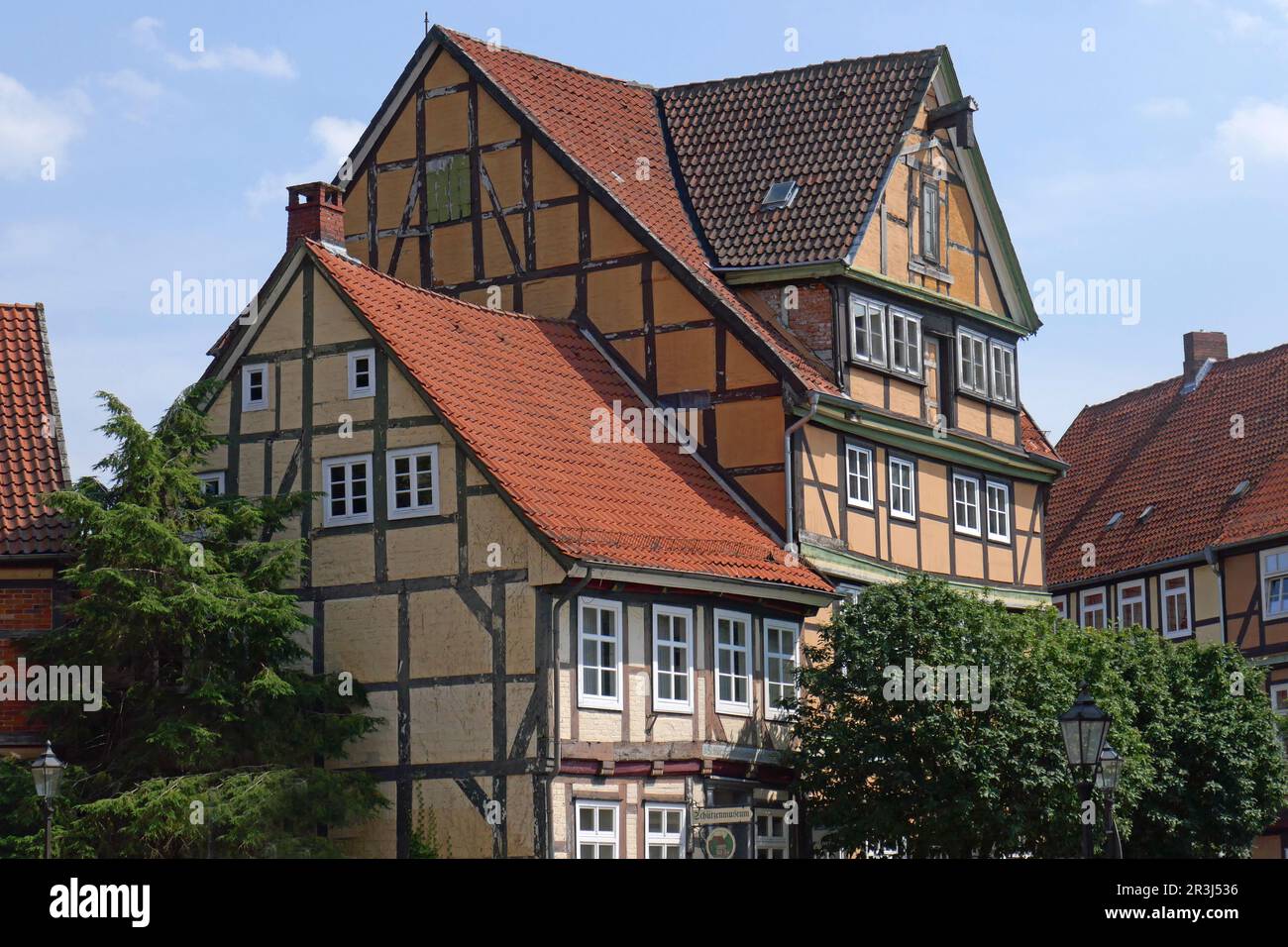 Half timbered structures hi-res stock photography and images - Alamy