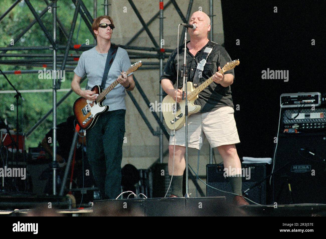 Milan Italy 1996-07-11: Lyle Workman and Frank Black live concert at ...