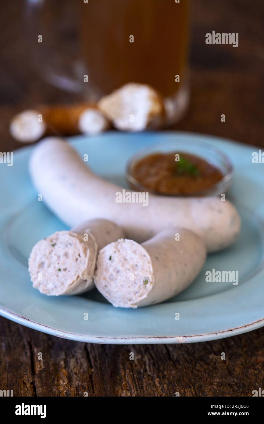 Bavarian veal sausage with mustard Stock Photo - Alamy