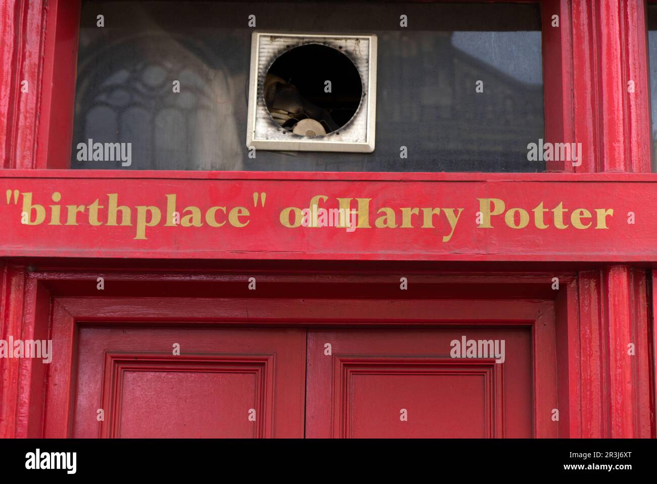 Edinburgh, The Elephant House, Harry Potter, Scotland, Great Britain ...