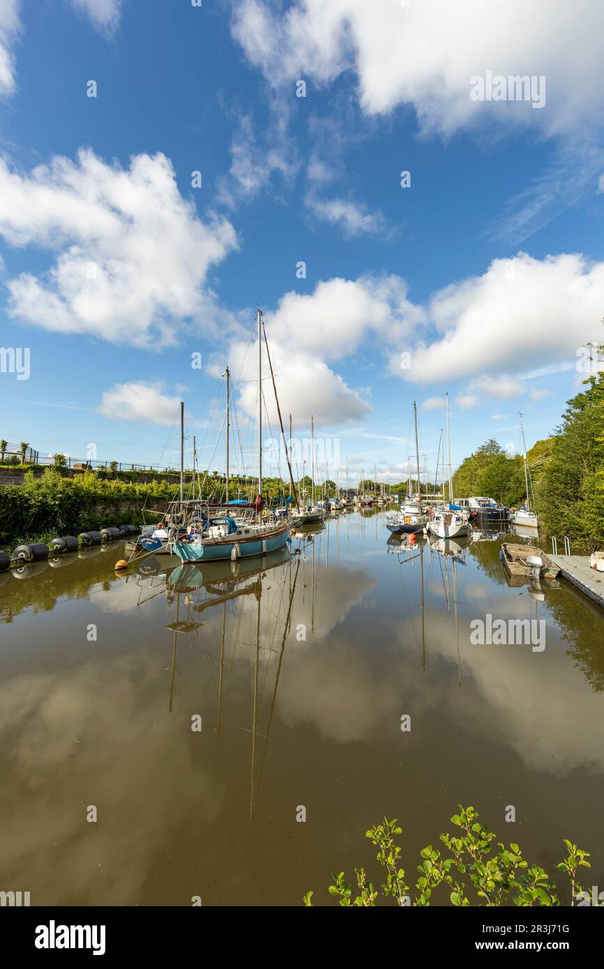 Lydney harbour art trail hi-res stock photography and images - Alamy