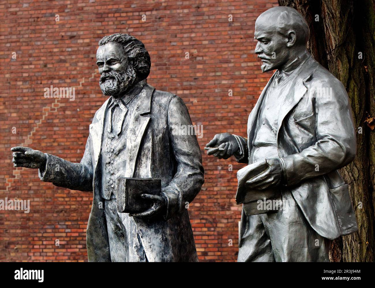 Statues of Marx and Lenin in front of the Central Committee of the MLPD ...