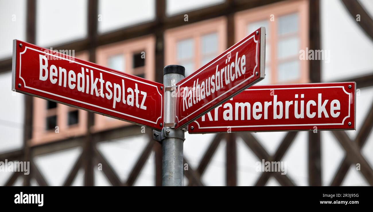 Red street signs in front of half-timbered houses, old town, Erfurt ...