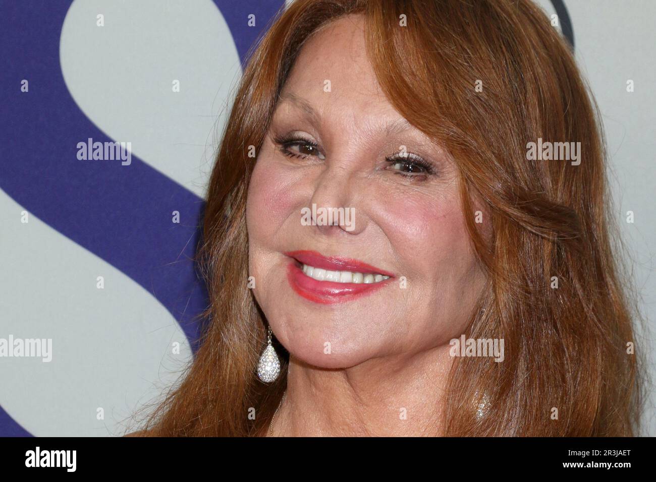 LOS ANGELES - MAY 23: Marlo Thomas at the 48th Annual Gracie Awards at ...