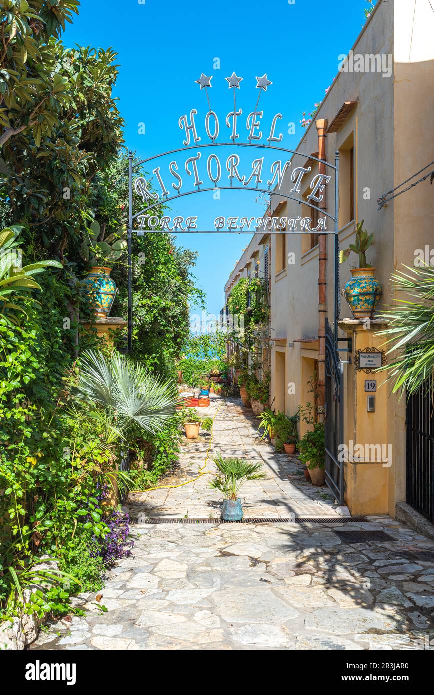 Small hotel exterior hi-res stock photography and images - Alamy