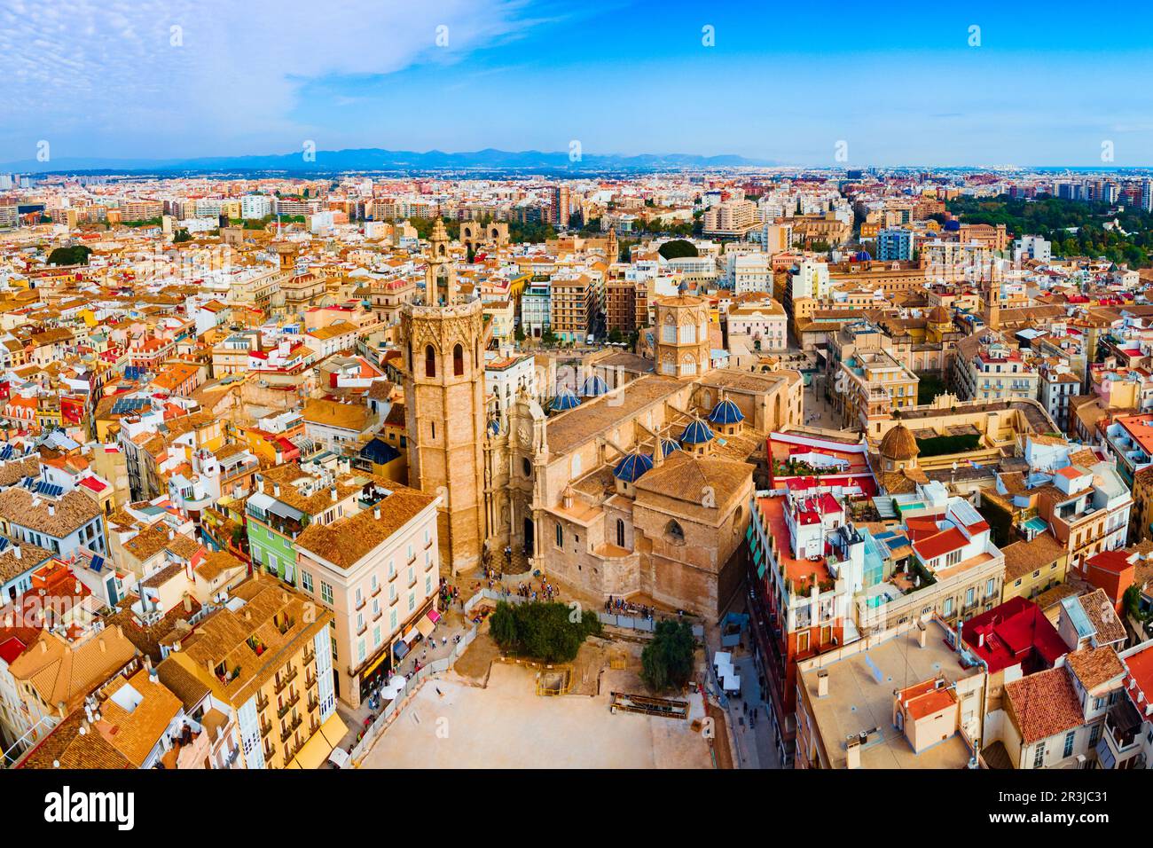Valencia Metropolitan Cathedral or Basilica of the Assumption of Our ...