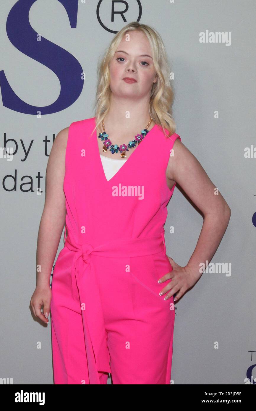 Beverly Hills, CA. 23rd May, 2023. Lily D Moore at arrivals for 48th ...