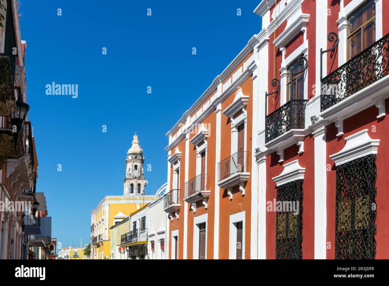 Row of colourful Spanish colonial buildings, Campeche city centre ...