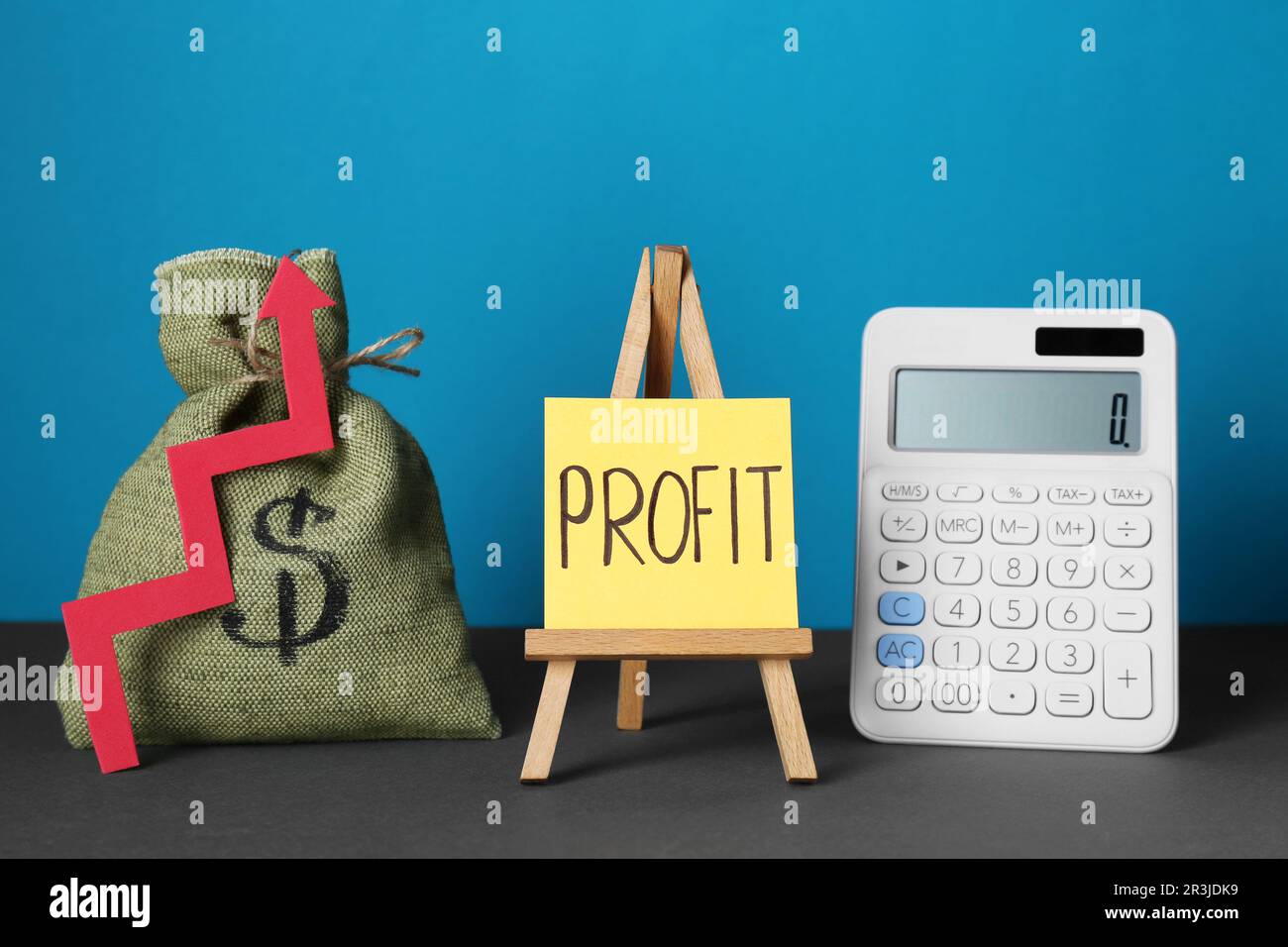 Economic profit. Money bag, arrow, calculator and easel with note on ...