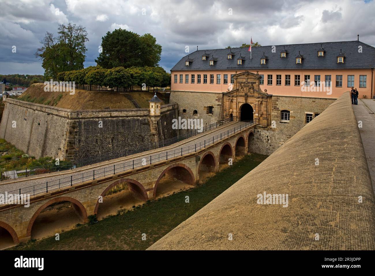 Zufahrtsbruecke hi-res stock photography and images - Alamy