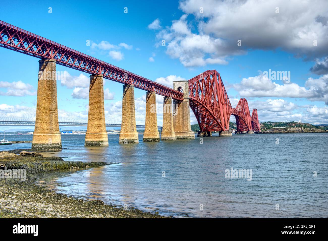 Forth bridge scotland edinburgh hi-res stock photography and images - Alamy