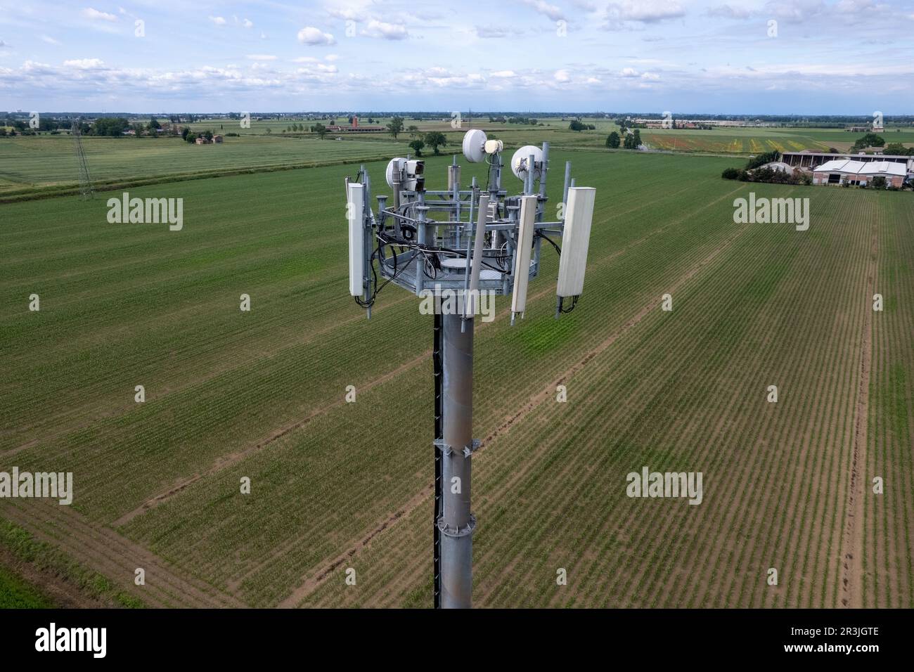 5G Cell Towers on countryside rural background in Italy Stock Photo - Alamy
