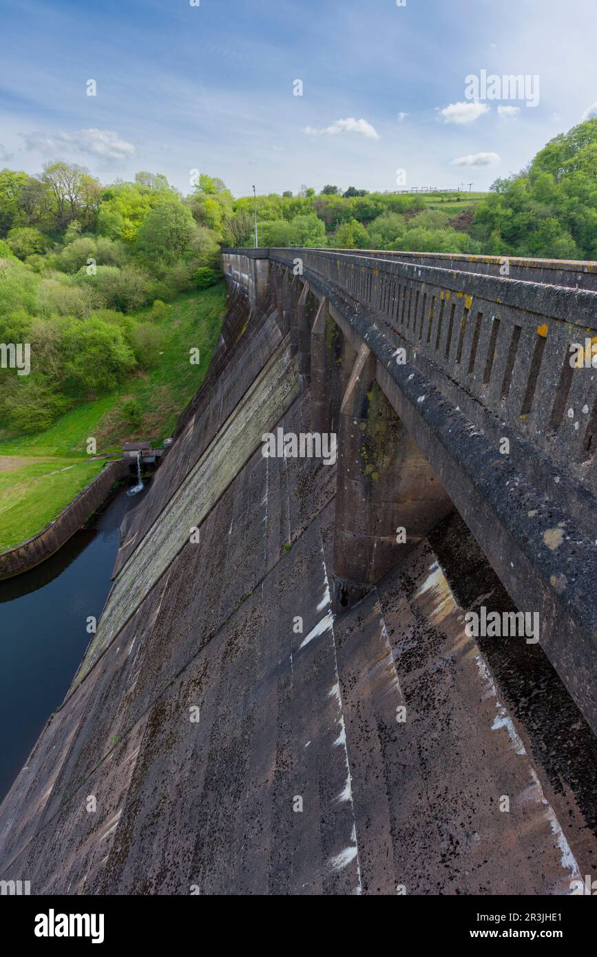 Clatworthy reservoir dam hi-res stock photography and images - Alamy