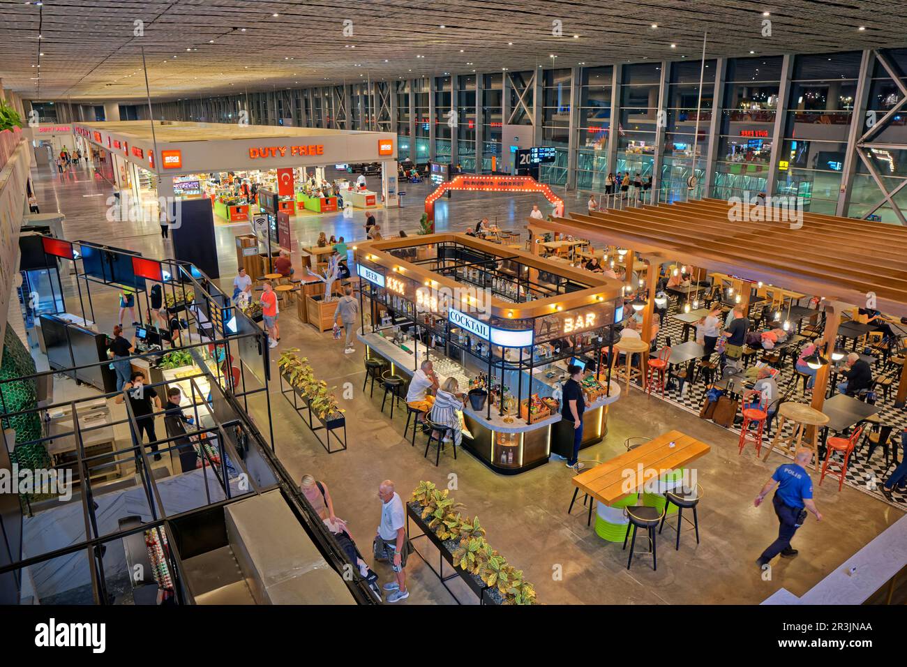 Airport departure concourse hi-res stock photography and images - Alamy