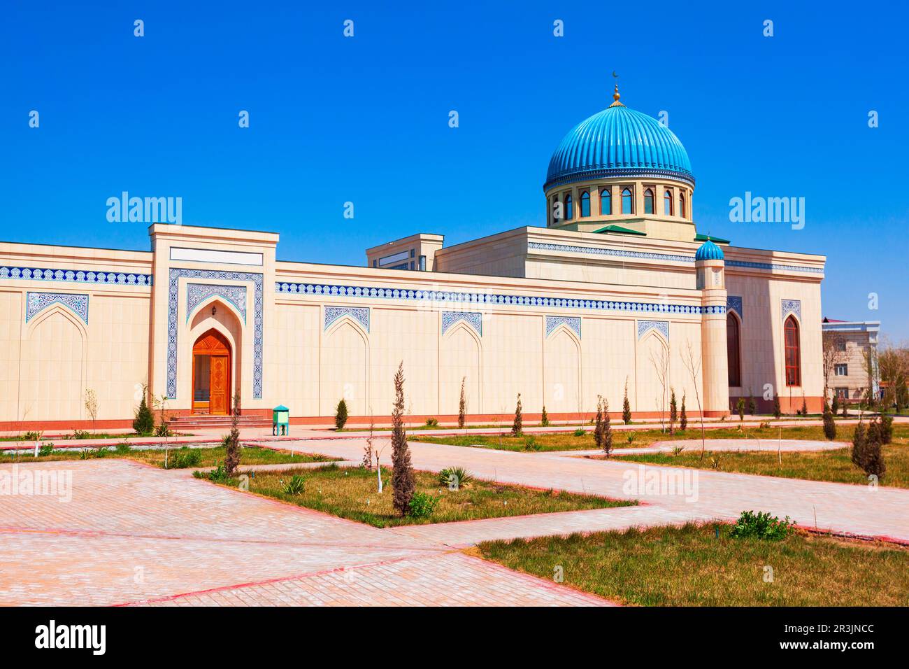 Ohun Bobo Jome Masjidi is a mosque in the centre of Urgench city ...