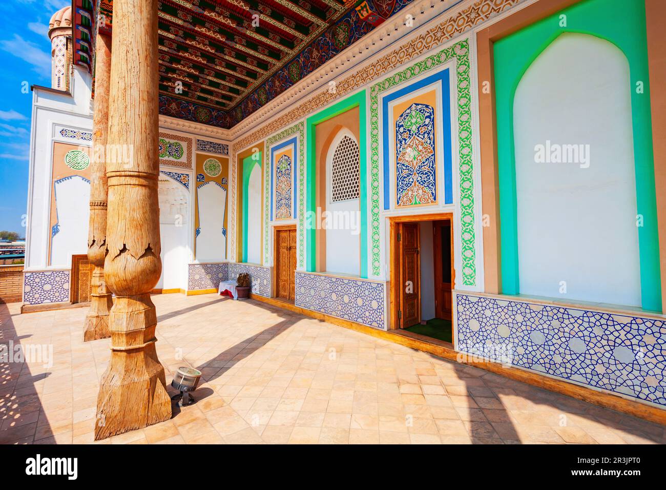 Hazrat Khizr or Hazret Hyzr Mosque in the Samarkand city in Uzbekistan ...