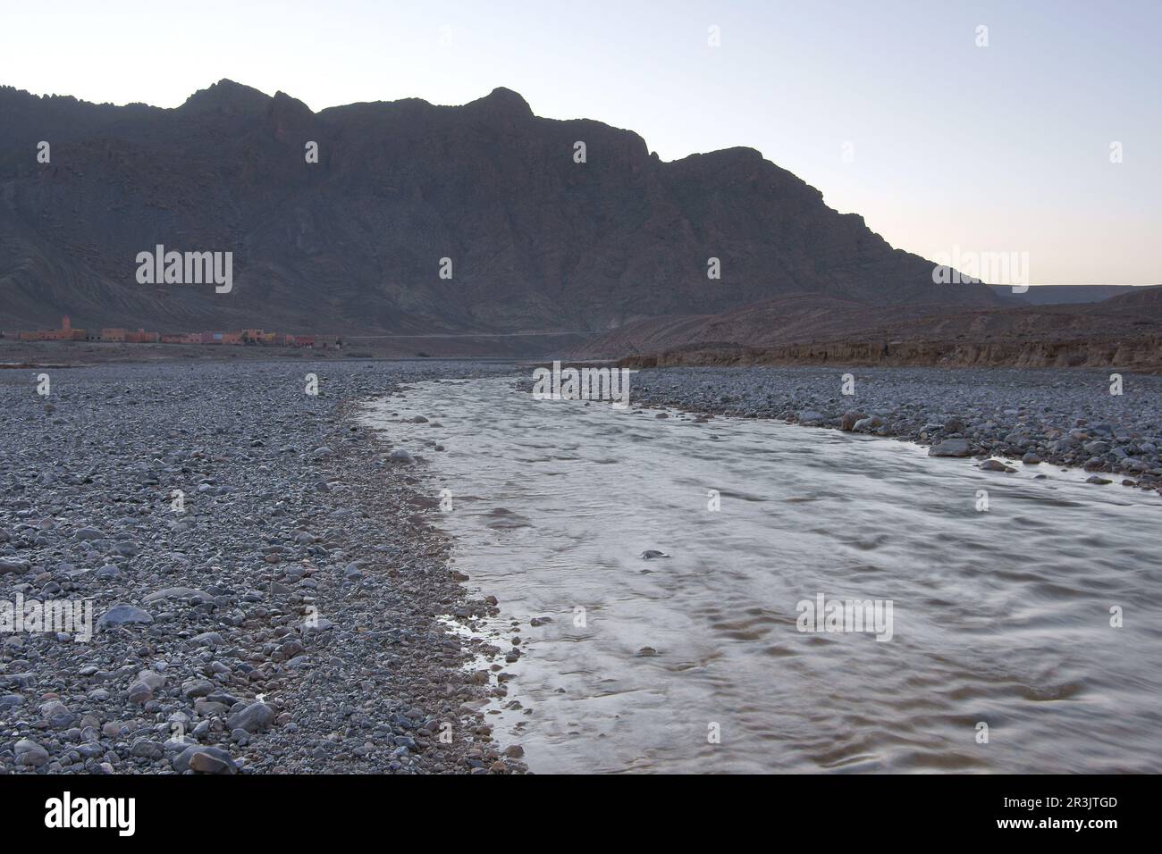 Medio atlas hi-res stock photography and images - Alamy