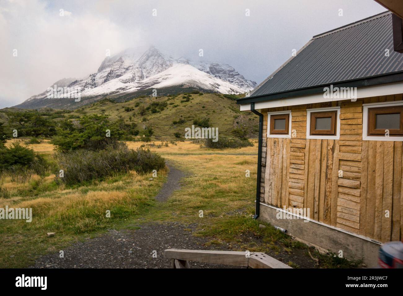 refugio Las Torres, Parque nacional Torres del Paine,Sistema Nacional ...