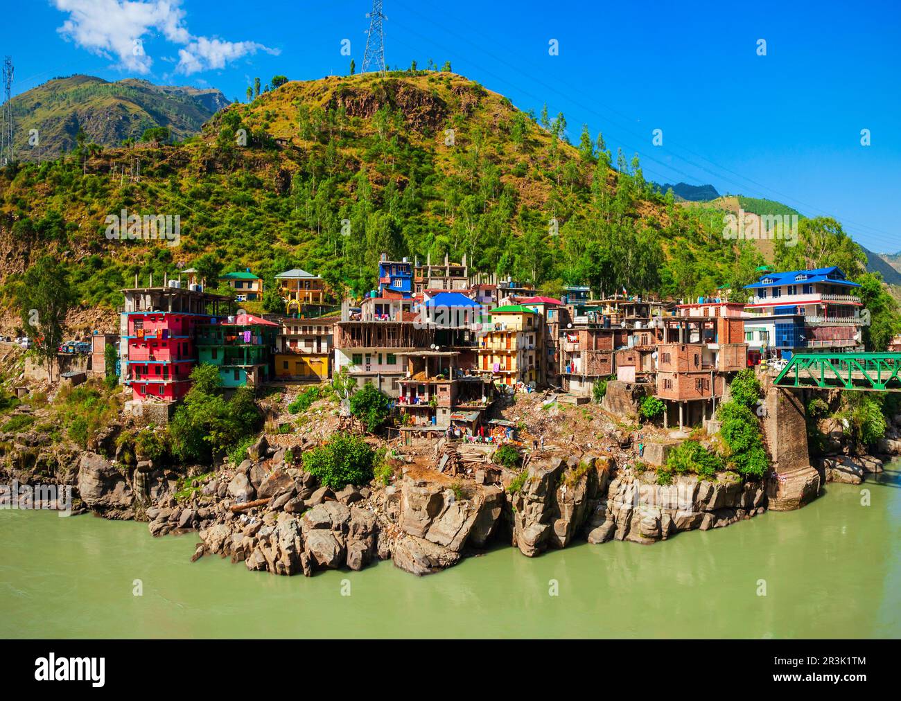 Sutlej river in Luhri village and Himalaya mountains, Himachal Pradesh ...