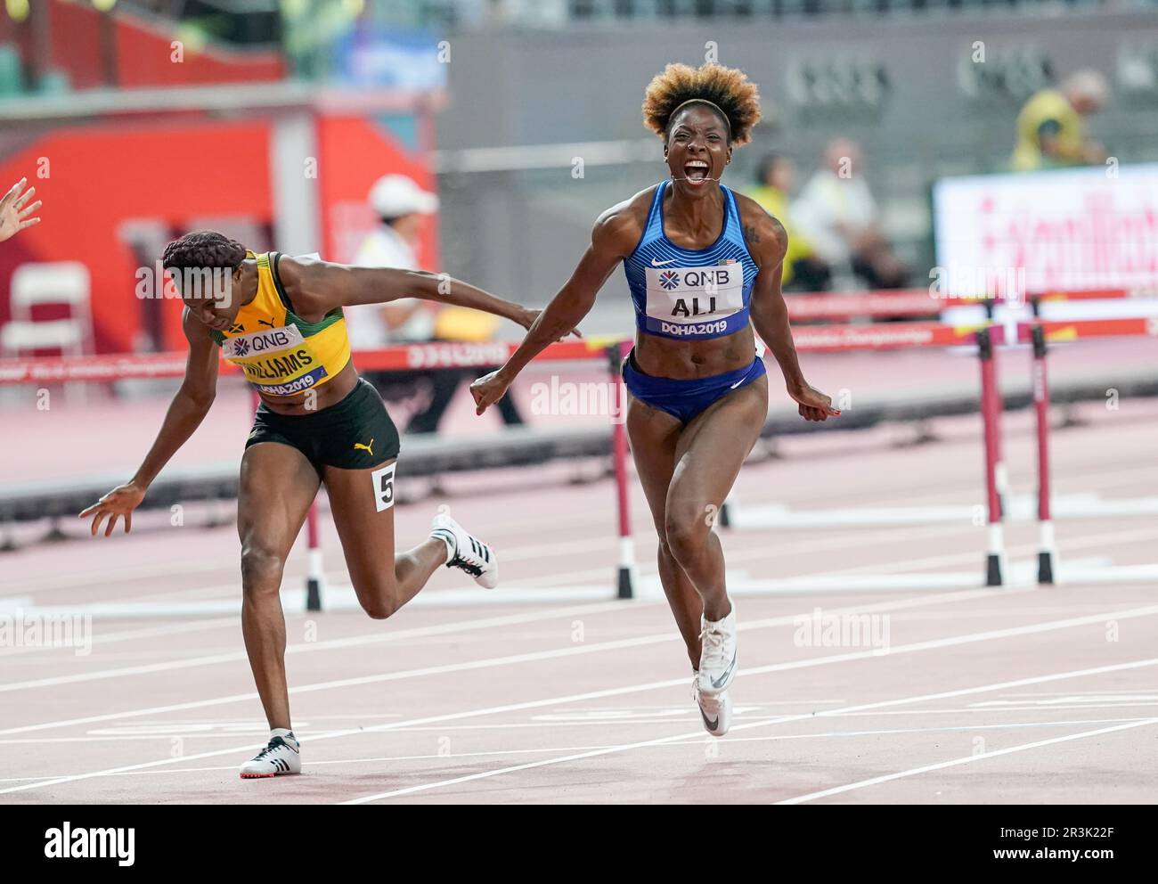 Nia Ali winning the 100m hurdles at the 2019 World Athletics ...