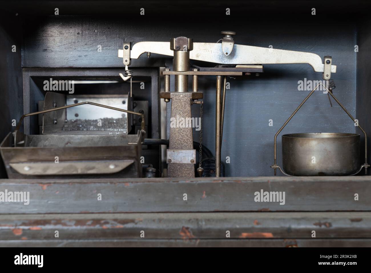 Injection molding hi-res stock photography and images - Alamy