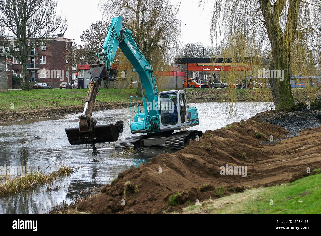 Dredging ditch hi-res stock photography and images - Alamy