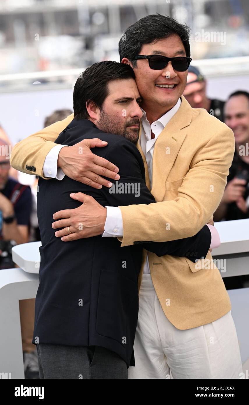 Jason Schwartzman (left) and Stephen Park attending the photocall for ...