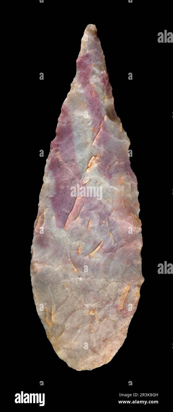 Point in chipped stone. Neolithic period. North Africa. 6,2 cm Stock ...