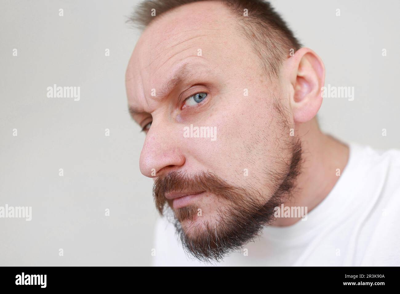 Homeless man with unkempt hair hi-res stock photography and images - Alamy