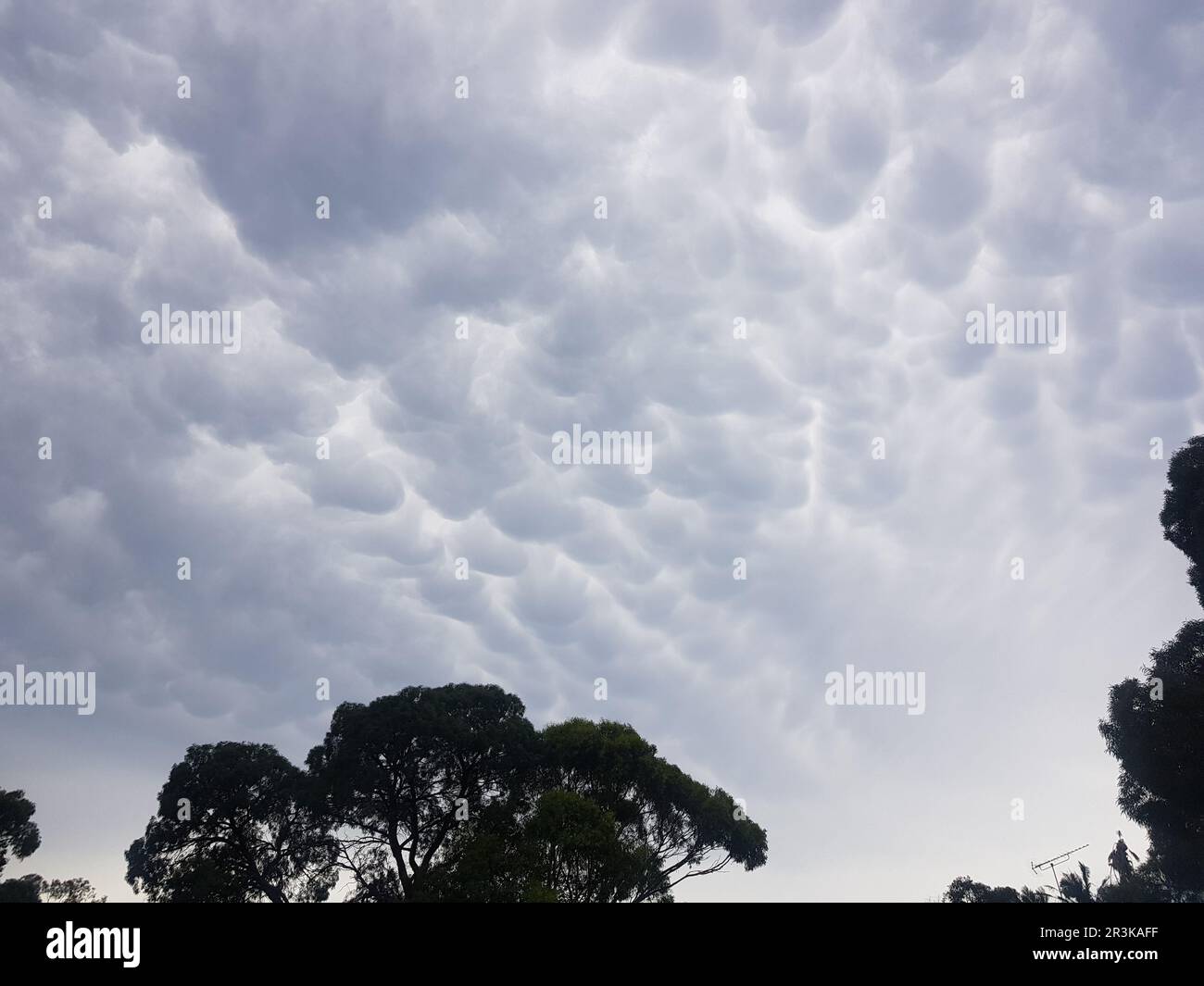 Fluffy cloud with rain hi-res stock photography and images - Alamy