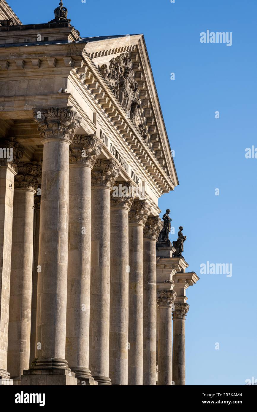 Detail at the reichstag in berlin hi-res stock photography and images ...