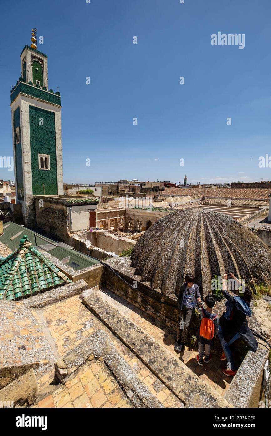 Madrasa Bou Inania, fundada por el sultán Abú Hassan Marini (1331-1351 ...