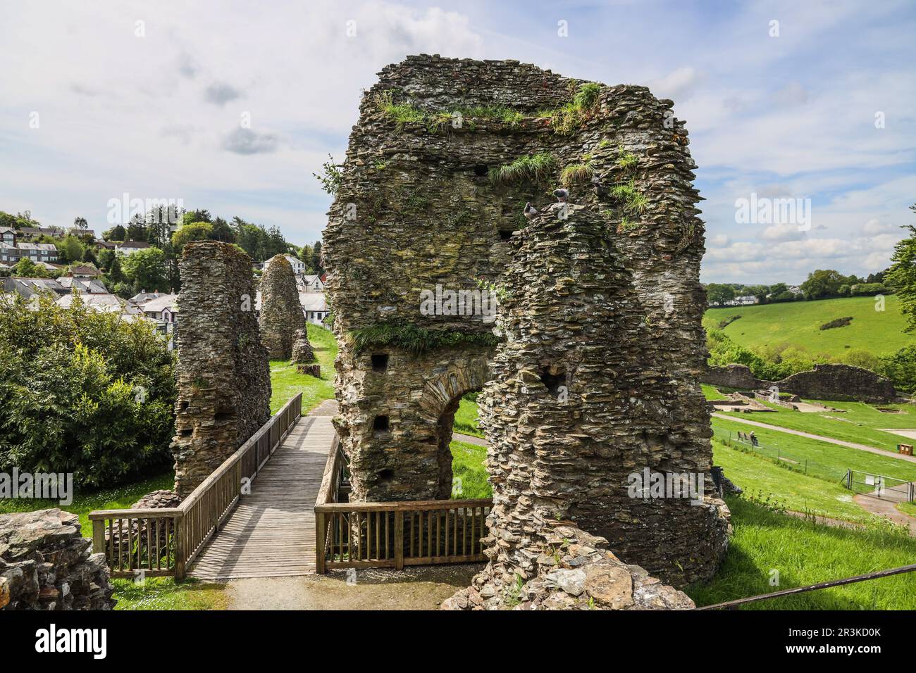 The Gatehouse to the Keep and High Tower at Launceston Castle in ...