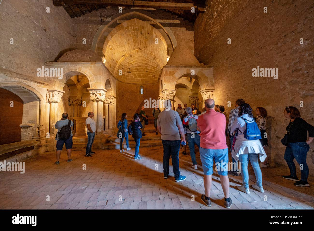 Interior de la iglesia, Monasterio de San Juan de Duero, arquitectura ...