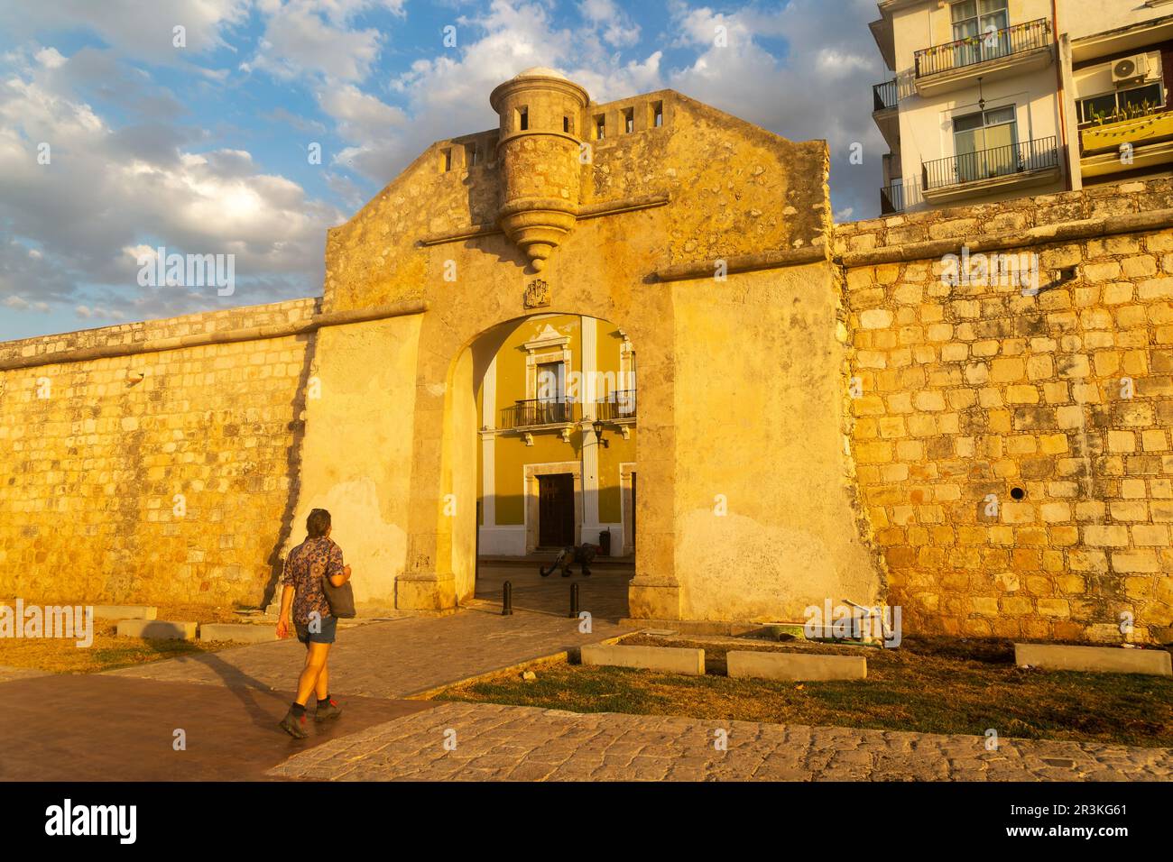 Puerta de Mar walled gateway into historic old town, Campeche city ...