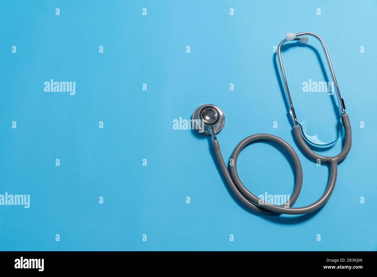 Stethoscope heart medical symbol vector hi-res stock photography and ...