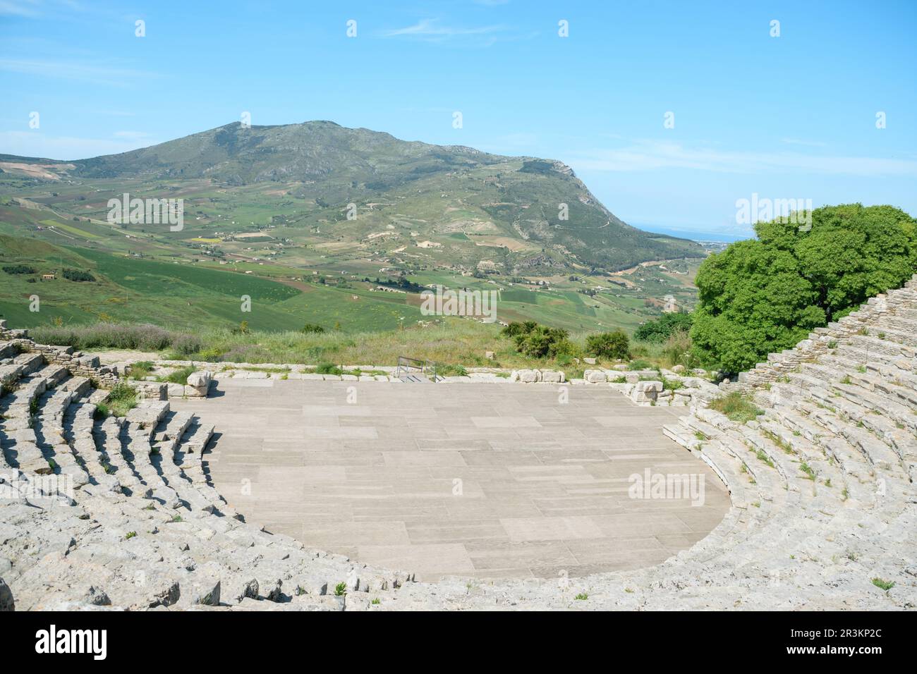 Theater of segesta hi-res stock photography and images - Alamy