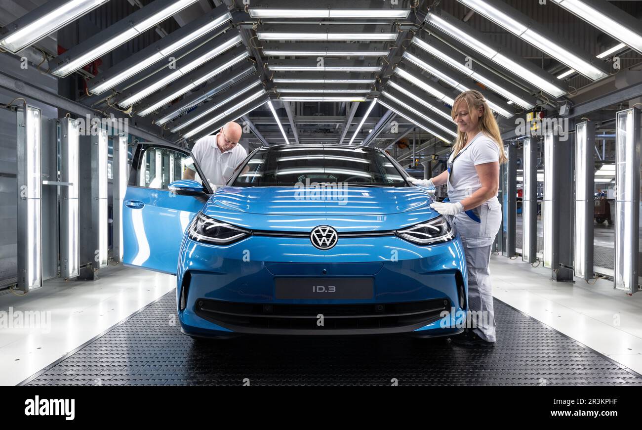 Zwickau, Germany. 24th May, 2023. A model of the new-generation ID.3 is ...