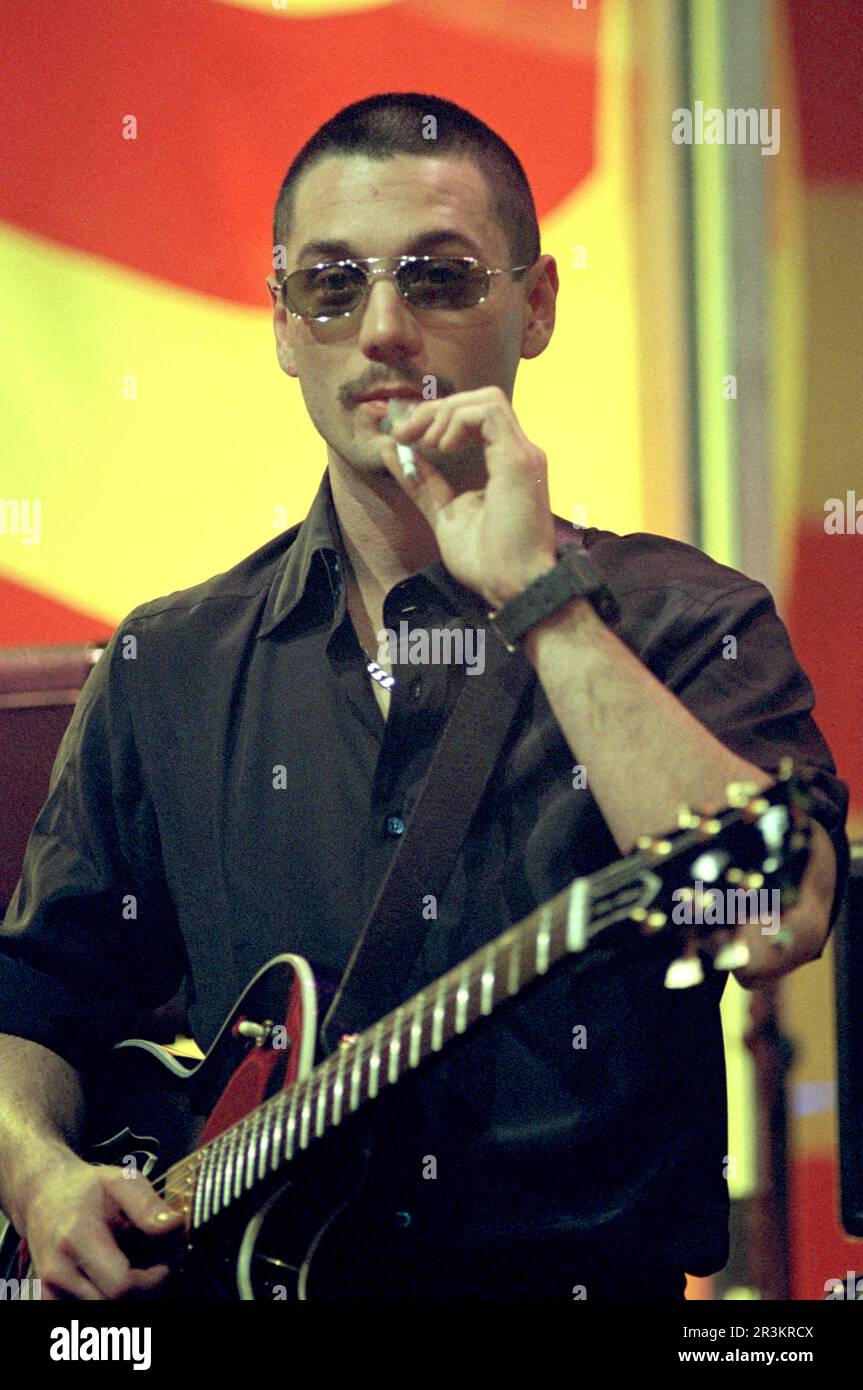 Huey morgan 1996 hi-res stock photography and images - Alamy