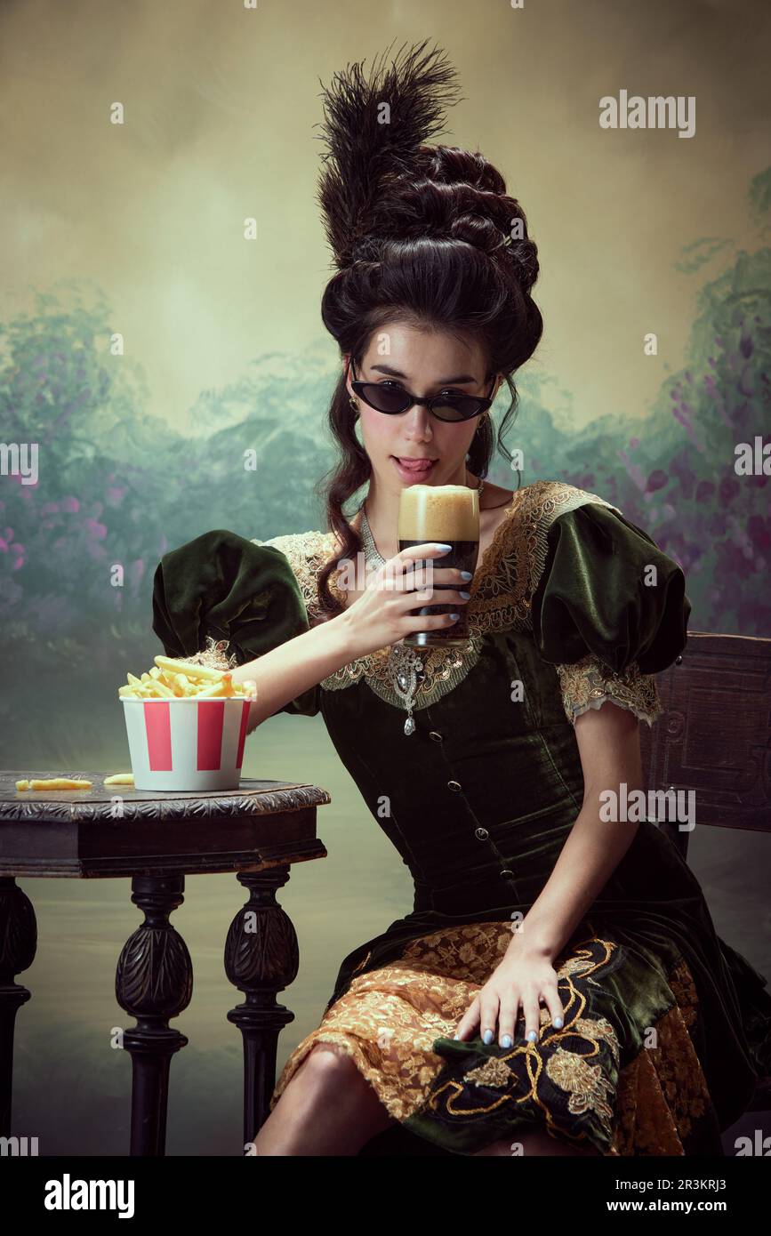 Portrait of beautfiufl young girl, princess in elegant drss and ...