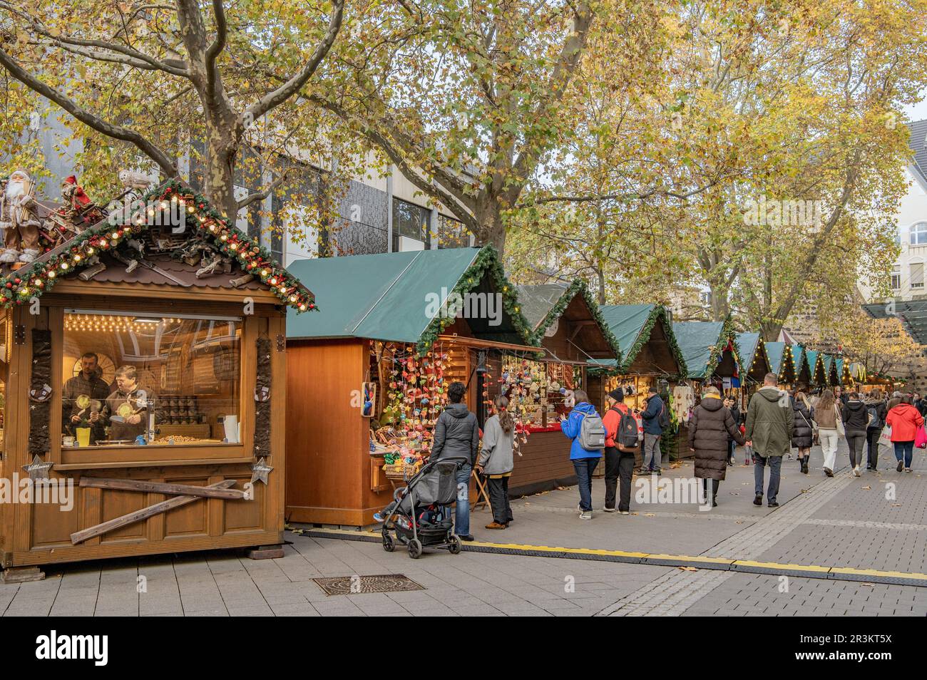 Stall magic hi-res stock photography and images - Alamy