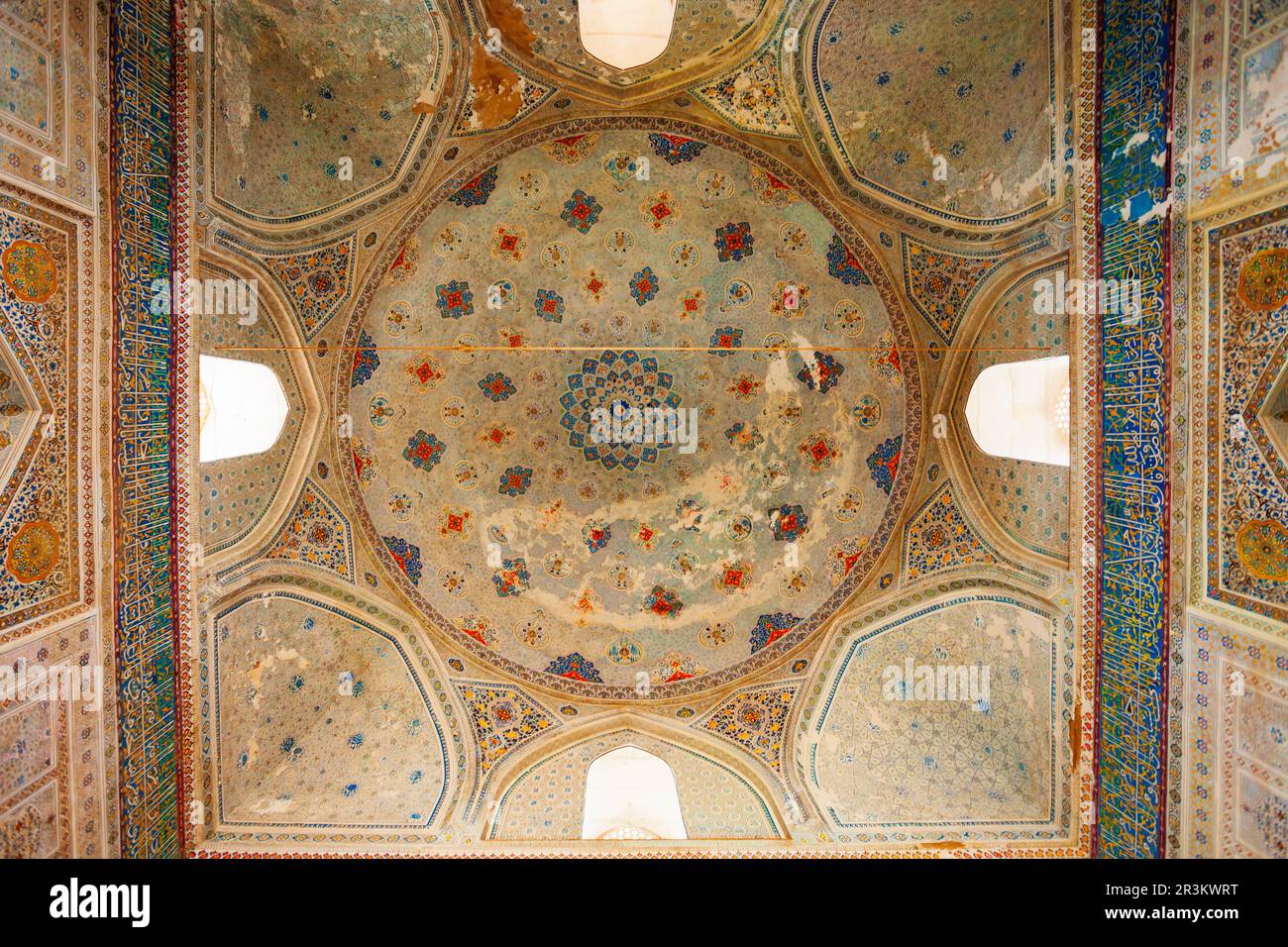 Mosque ornament hi-res stock photography and images - Alamy