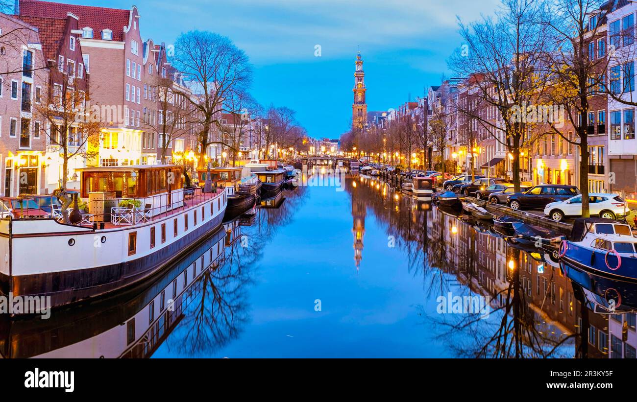 Boats in canals during hi-res stock photography and images - Alamy