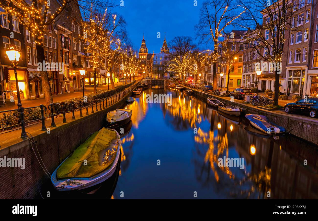 Amsterdam canals with Christmas lights during December, canal ...